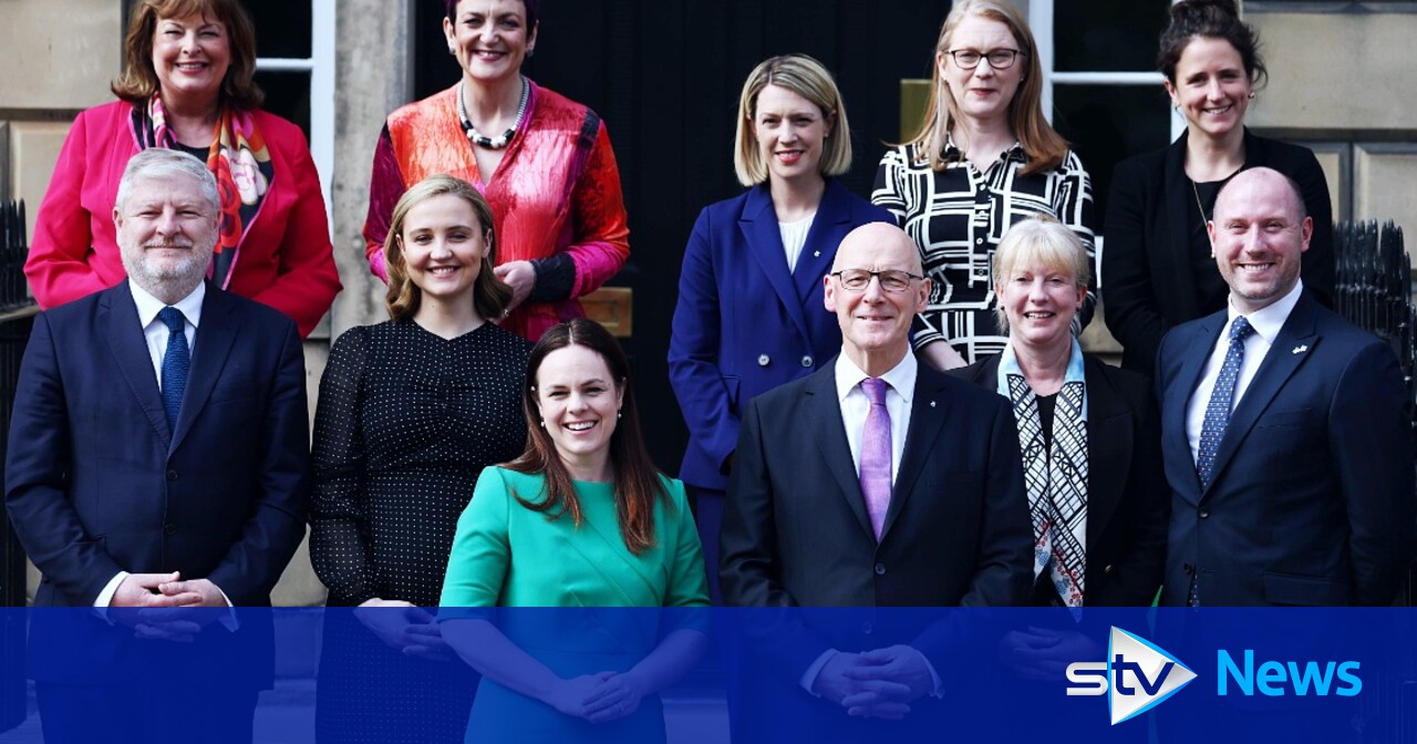 Two veteran SNP ministers latest to stand down as MSPs | STV News