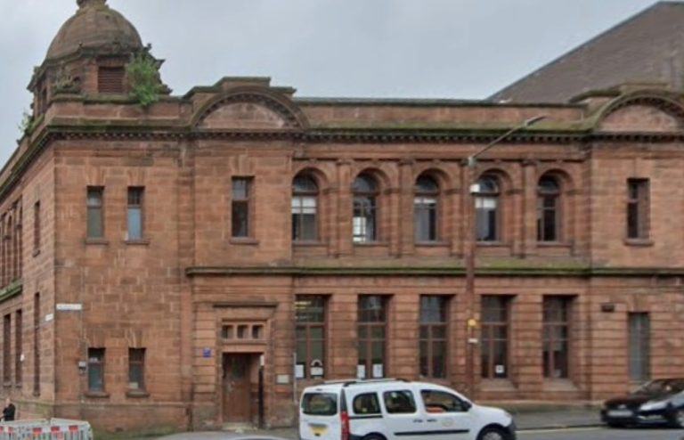 Former Glasgow library could be sold in £175k deal | STV News