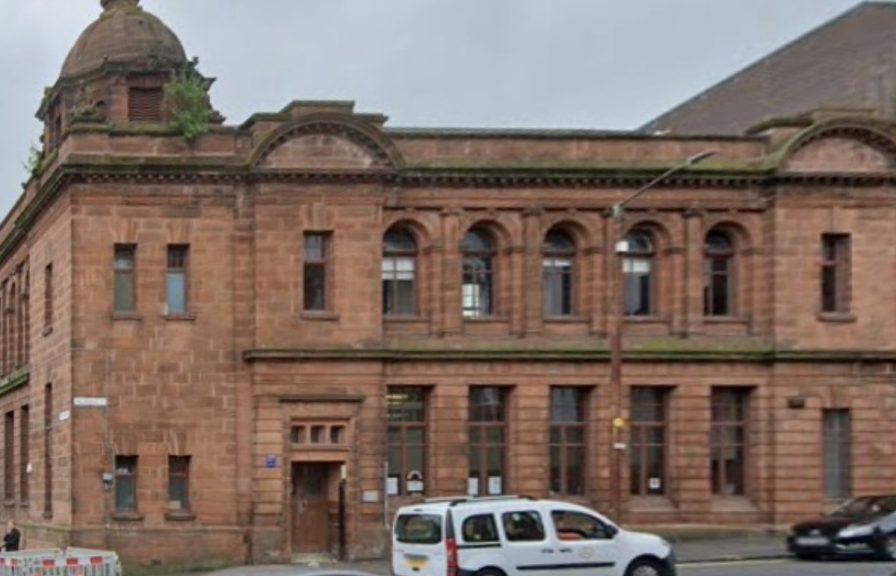 Former Glasgow library could be sold in £175k deal | STV News