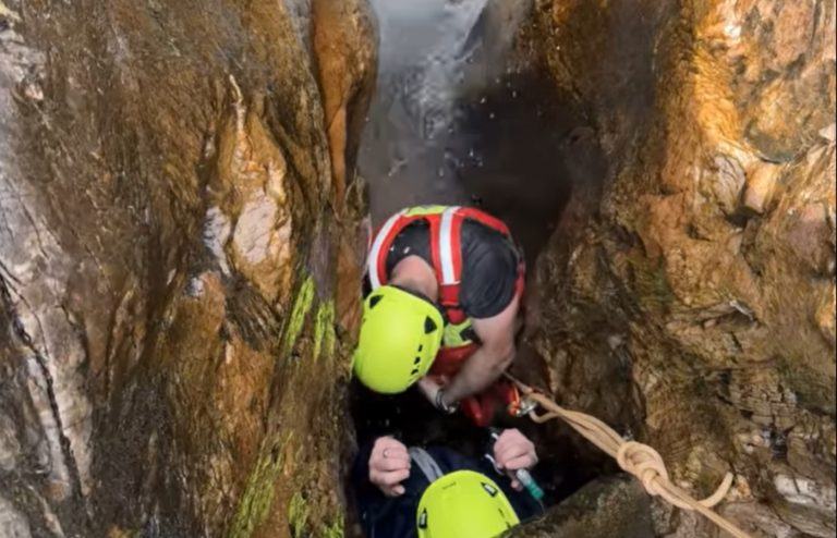 Walker gets stuck in ravine with leg injury amid 'tricky' rescue ...