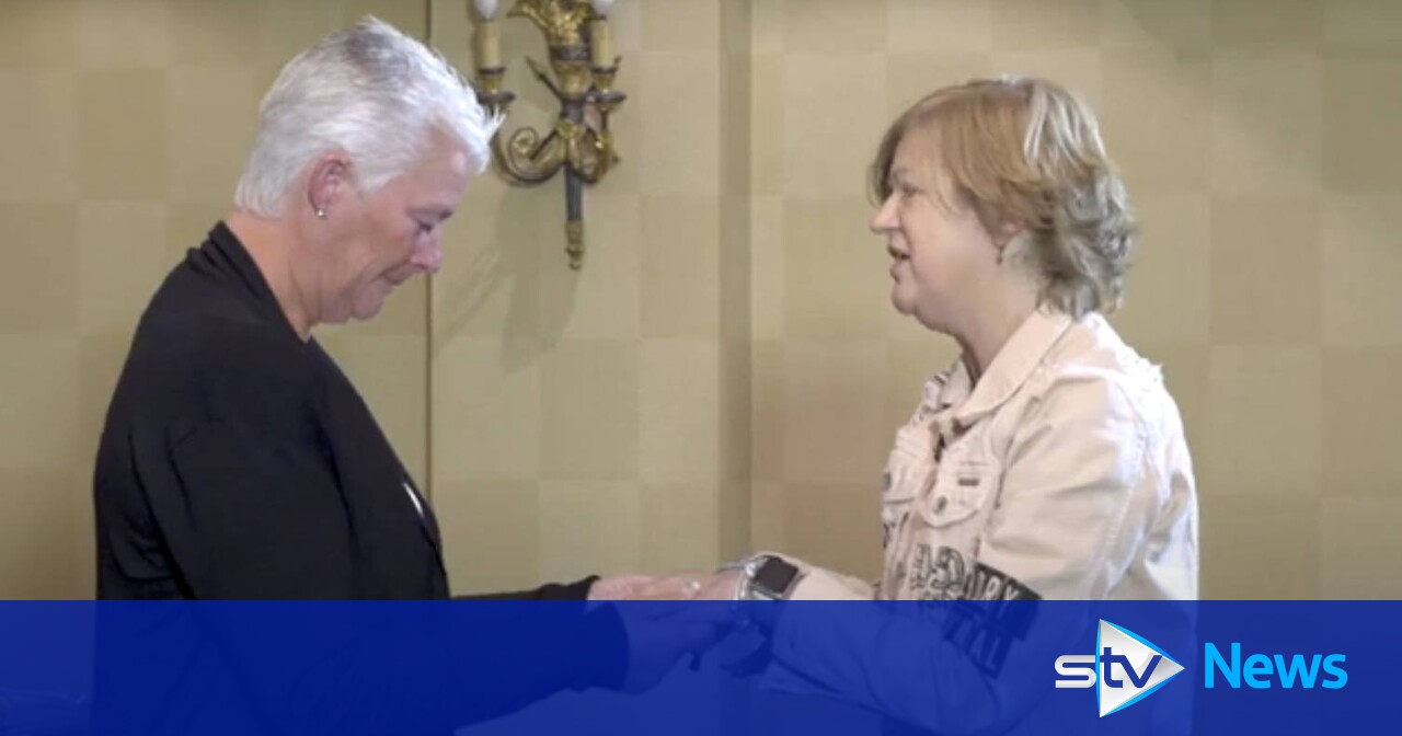 Hand transplant recipient hugs donor’s sister in emotional first ...