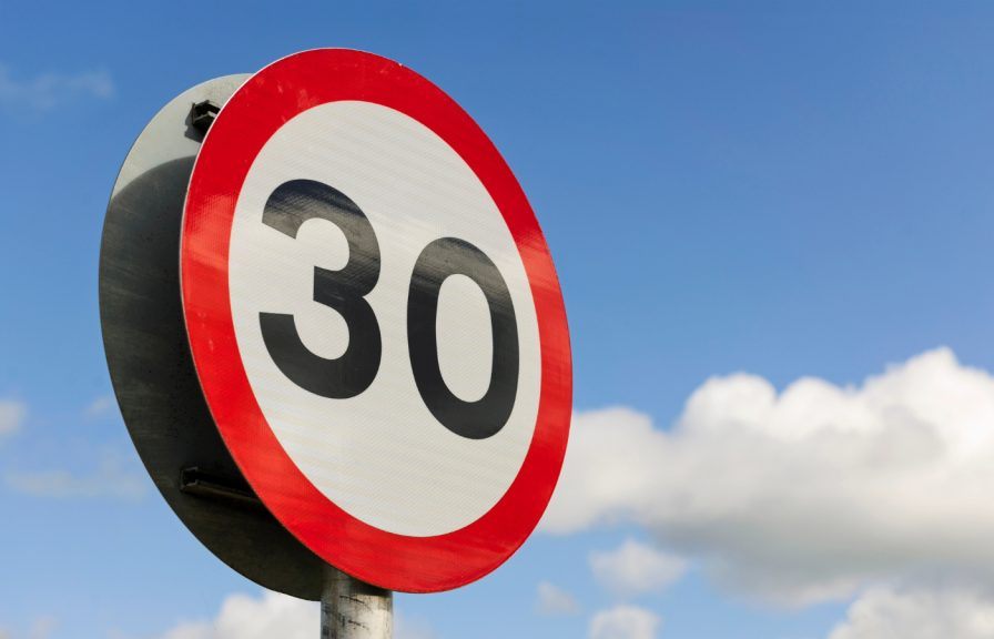 Speed limits to be reduced on Edinburgh city roads - full list | STV News