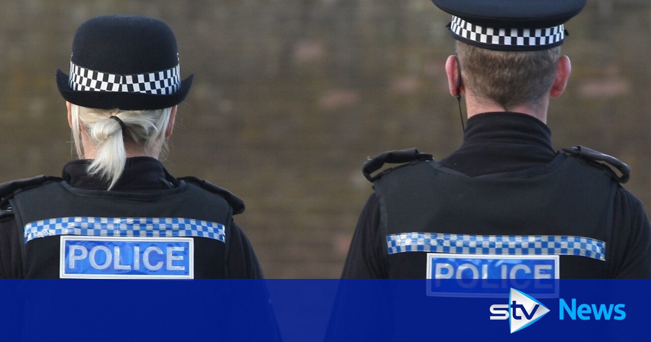 Police seize drugs worth up to £108,000 | STV News