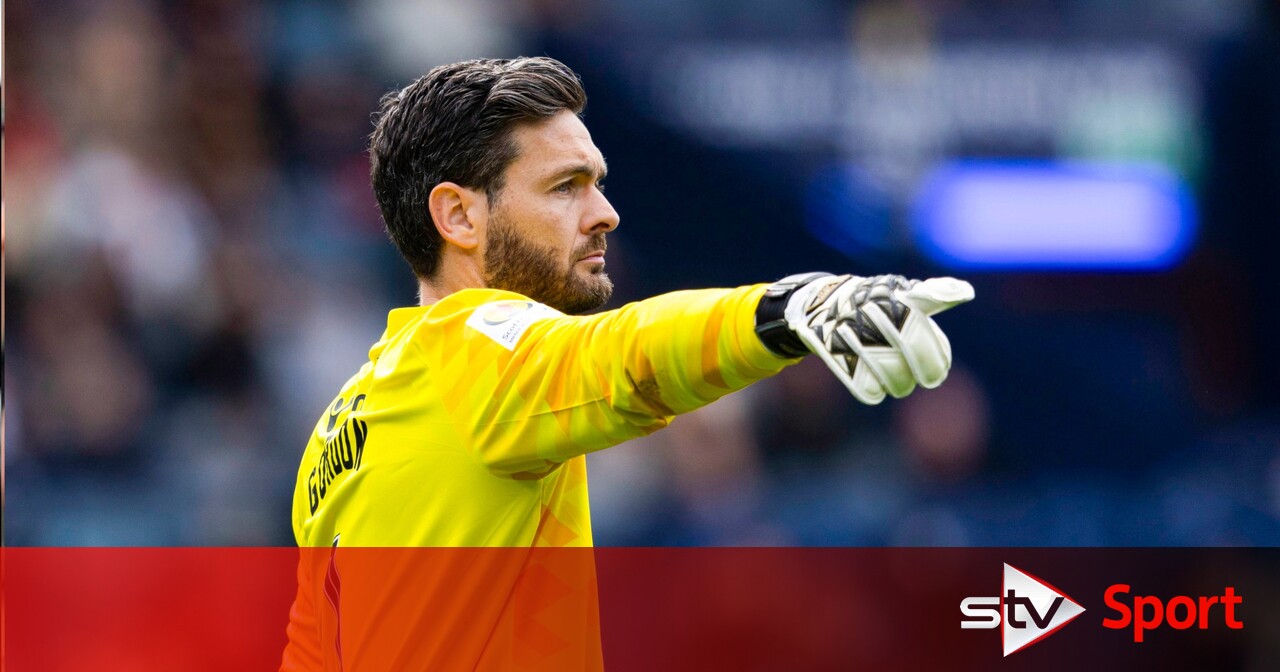 Craig Gordon extends stay at Hearts as Scotland keeper signs new deal ...