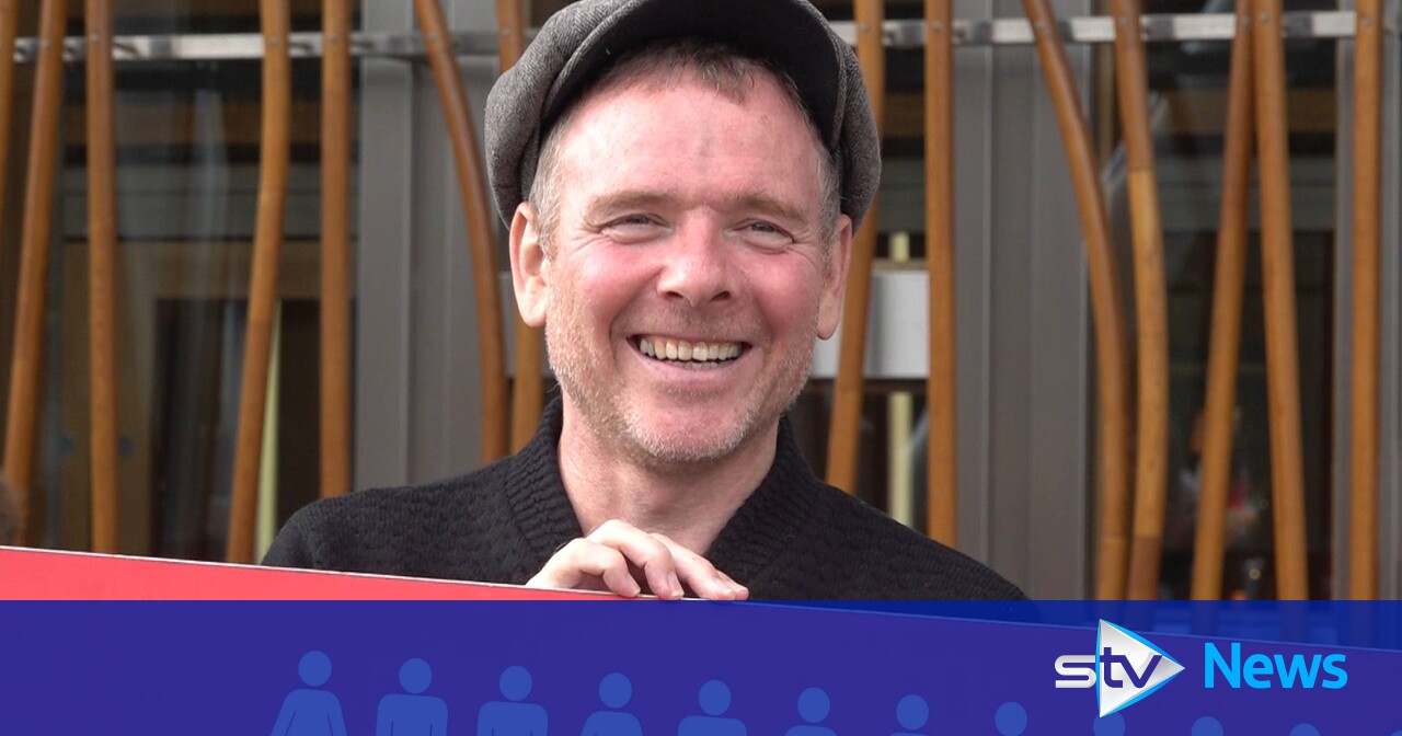 Belle and Sebastian singer Stuart Murdoch to join ME rally at Holyrood ...
