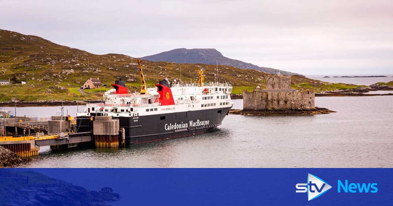 Locals urged to join CalMac ferries board to 'make a difference' | STV News
