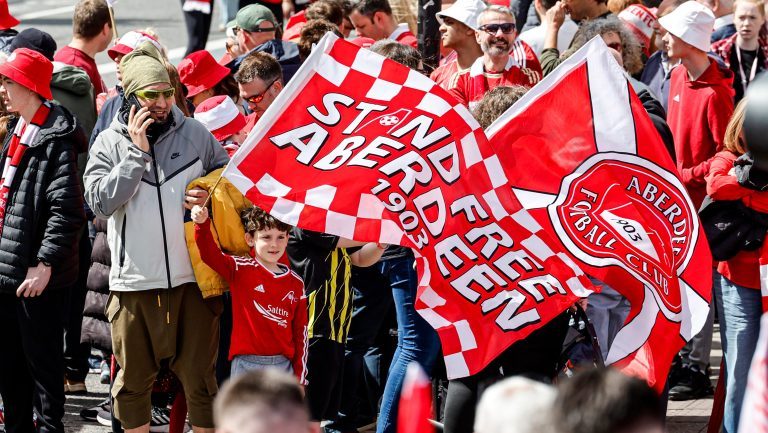 Scottish Cup winners Aberdeen parade trophy through city on open-top ...