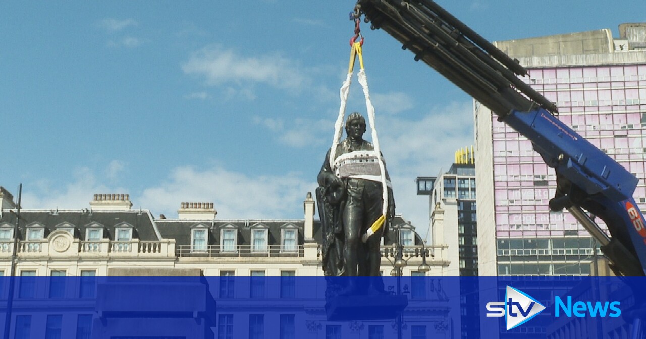 Statues removed from Glasgow's George Square as redevelopment begins ...