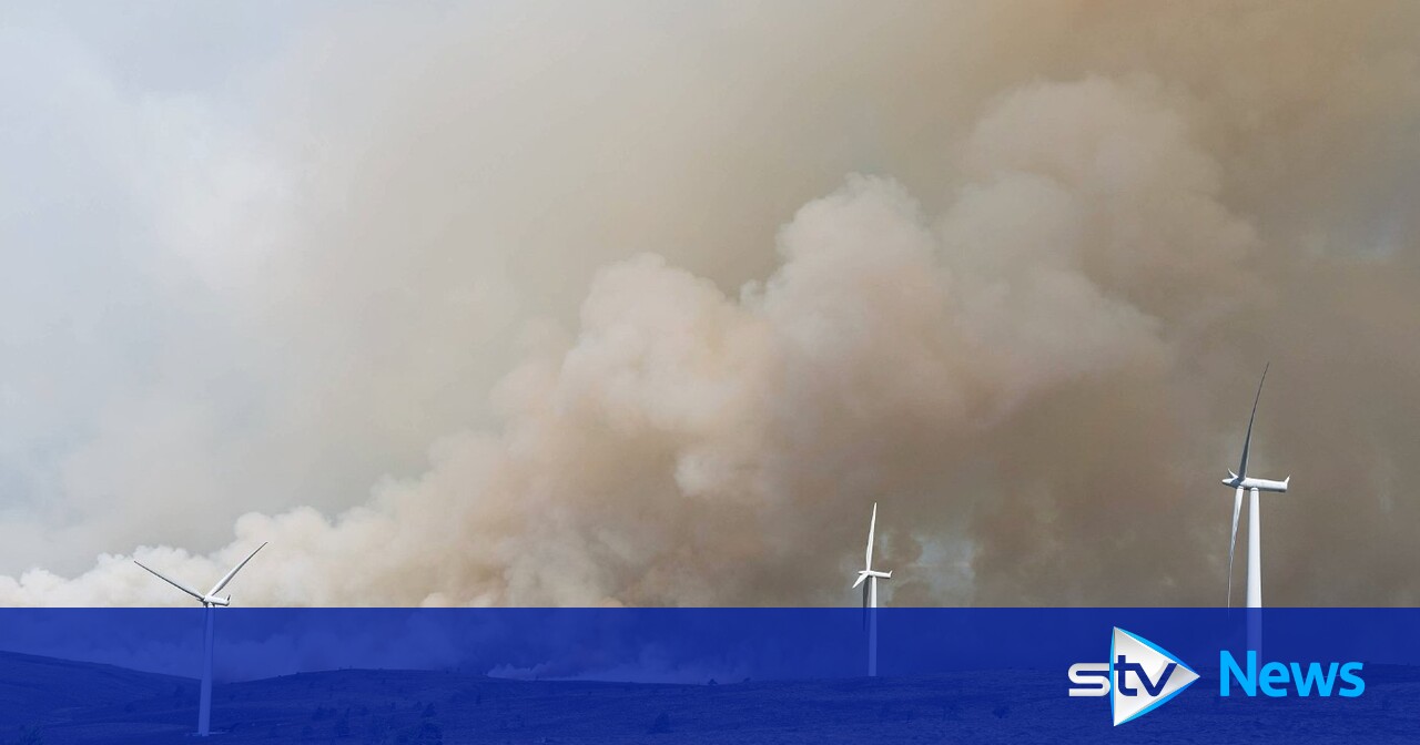 Wildfire near windfarm 'spreading' amid strong winds as crews battle ...