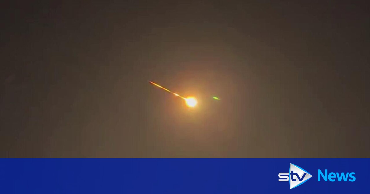 Watch meteor blaze across sky and explode with 'sonic boom' in Scotland ...