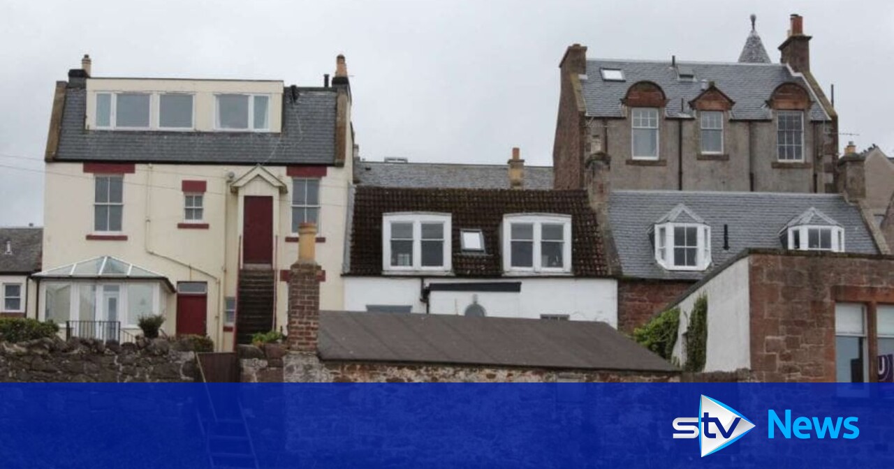 North Berwick homeowner appeals decision to reject plans for sunroom on ...