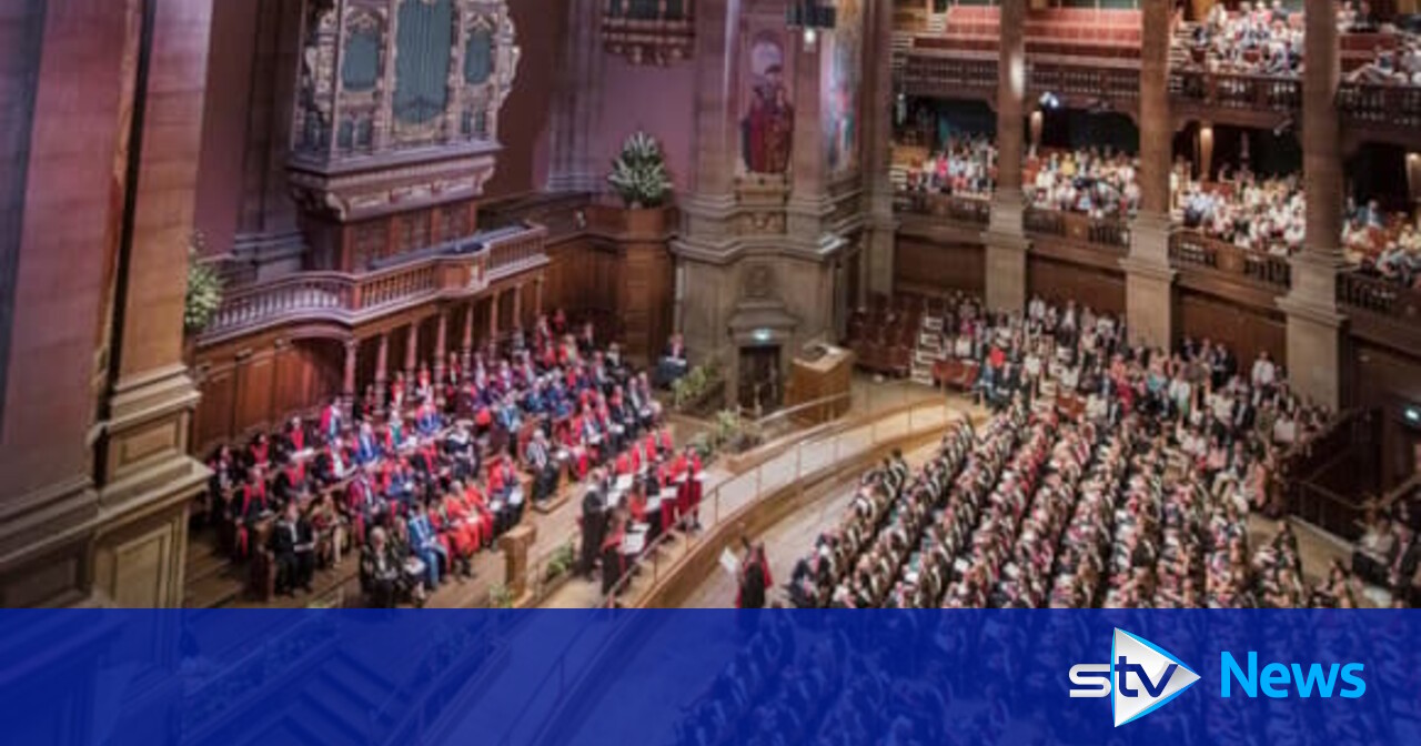 UK's first doctors to qualify through part-time study graduate at ...