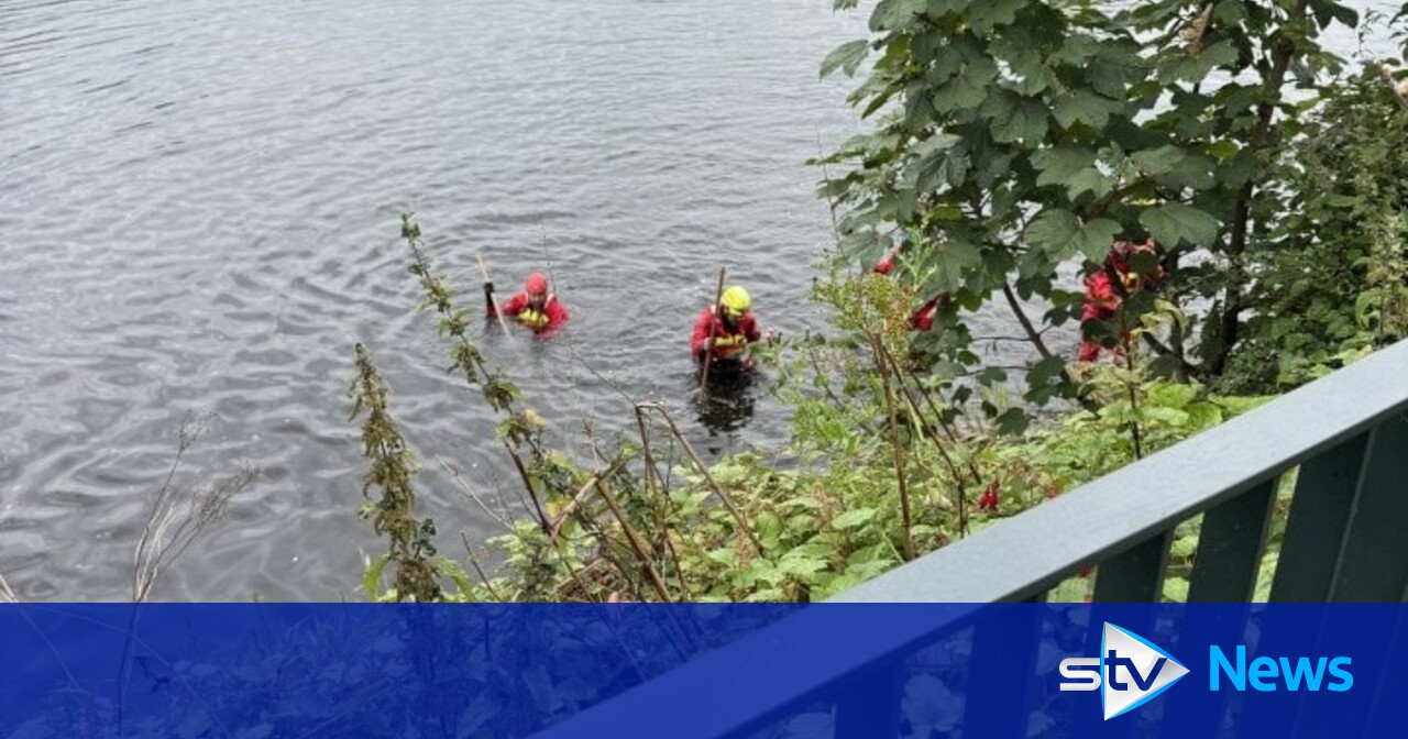 Body found in water following search for man, 27, in River Tay | STV News