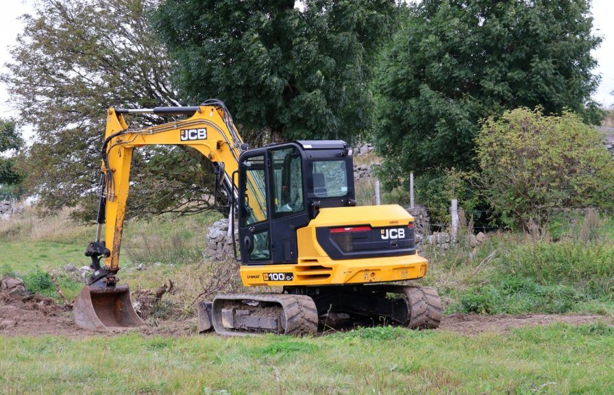 Excavator used for digging graves stolen from cemetery in Fraserburgh ...