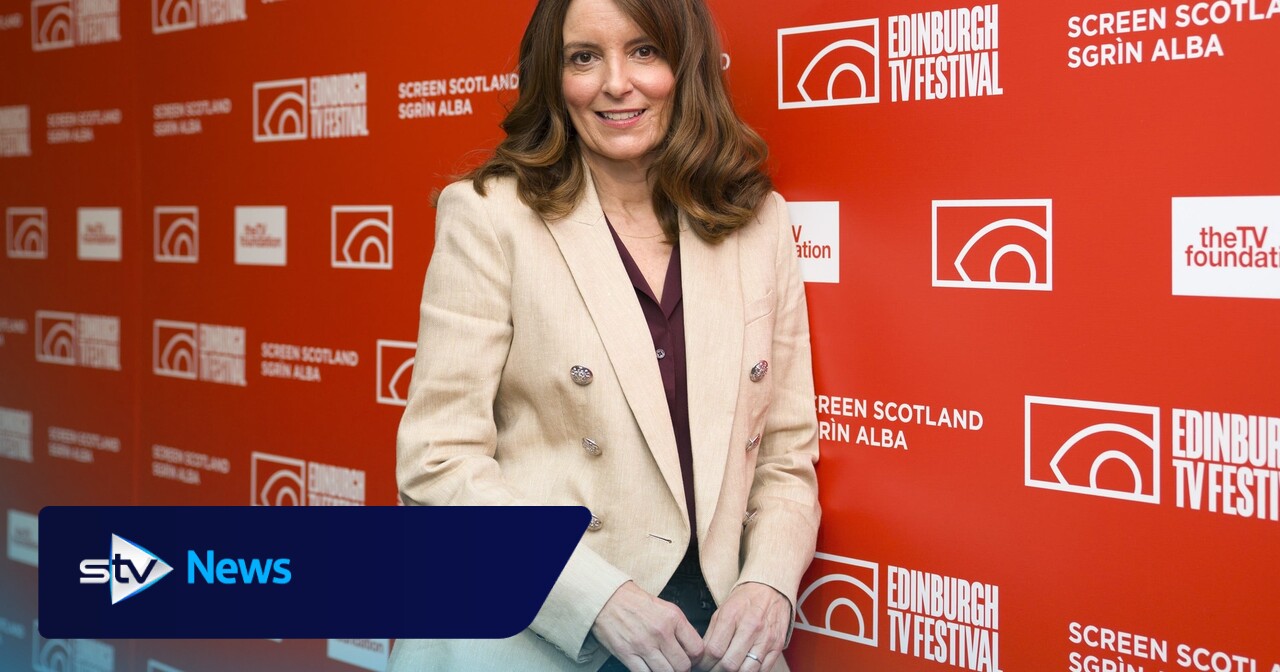Tina Fey offers advice to writers of Saturday Night Live UK | STV News