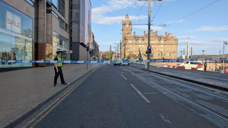 Edinburgh city centre street taped off after 'youths throw items from ...
