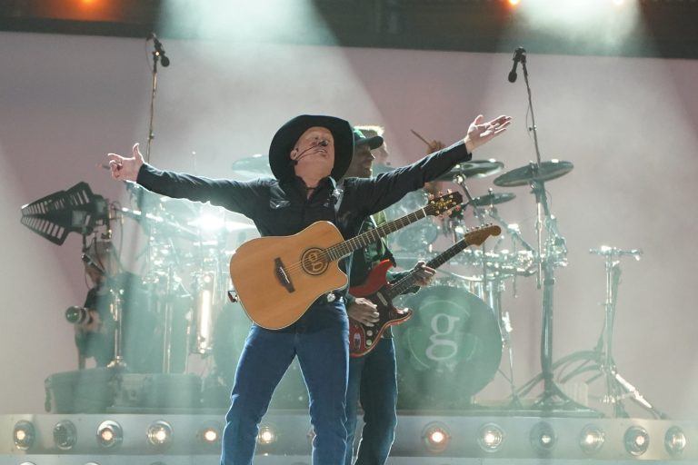 Garth Brooks to play first UK gig in nearly 30 years as first BST 2026 ...