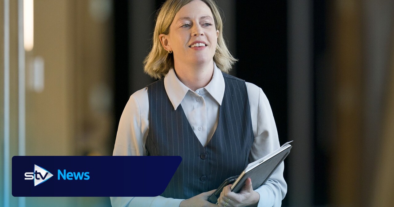 New school toilet guidance ‘not mandatory’, says education secretary | STV News