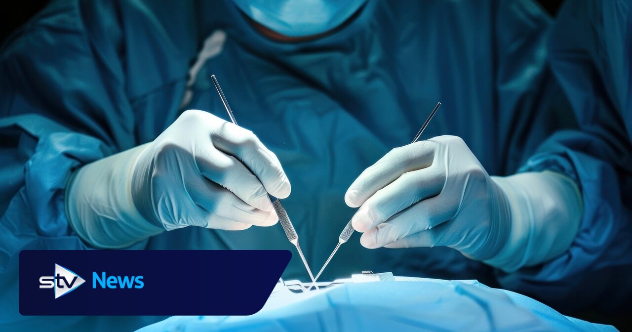 NHS surgeon admits fraud after having his own legs removed | STV News