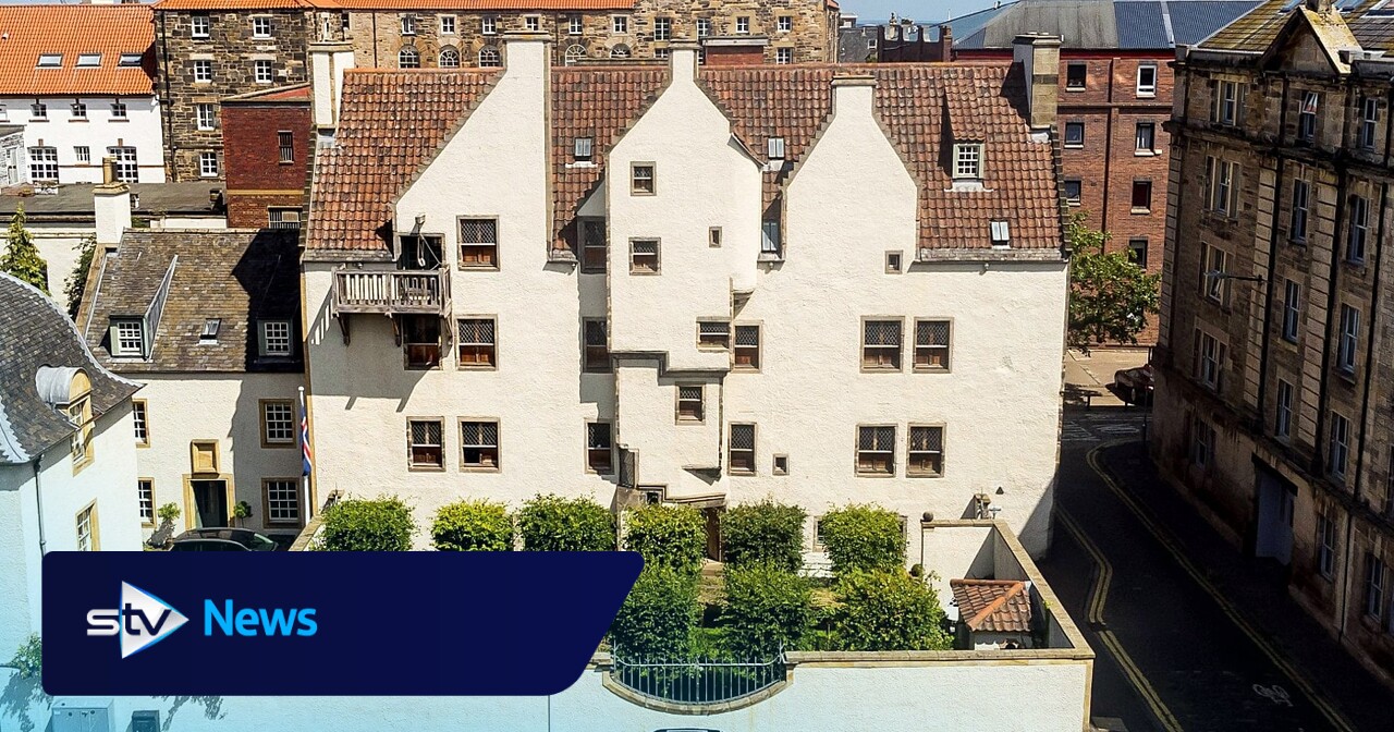 Look inside: A-listed 400-year-old Scottish landmark Lamb's House in ...