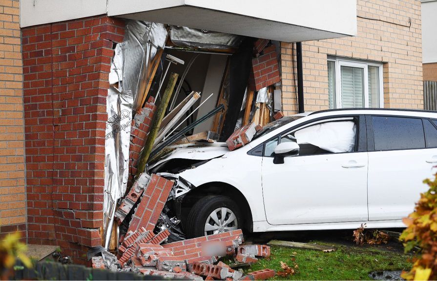 Man charged over fatal crash in Clydebank following death of 56-year-old woman Kellylee Robson ...