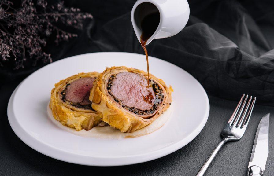 Charlie Bigham launches £30 supermarket ready meals | STV News