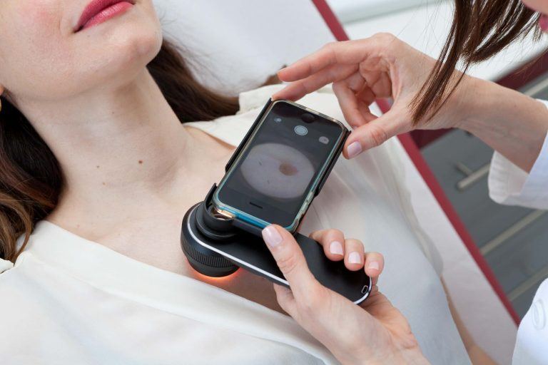 Remote diagnosis of skin conditions ‘could halve dermatology waiting ...
