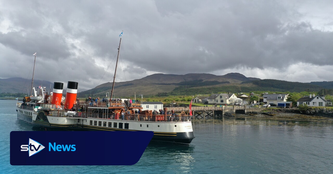 Waverley paddle steamer steps in to help CalMac passengers after ferry ...