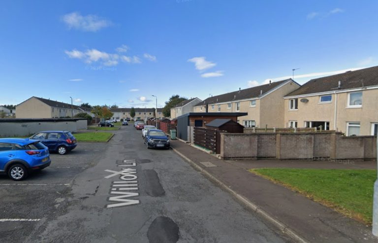 Man dies in Troon house fire as police launch investigation | STV News