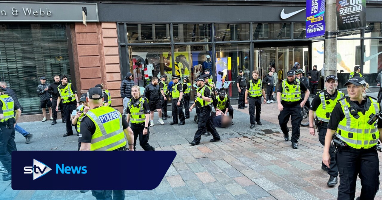 Anti-immigration protests in Glasgow, Edinburgh, Aberdeen and Ayr after ...